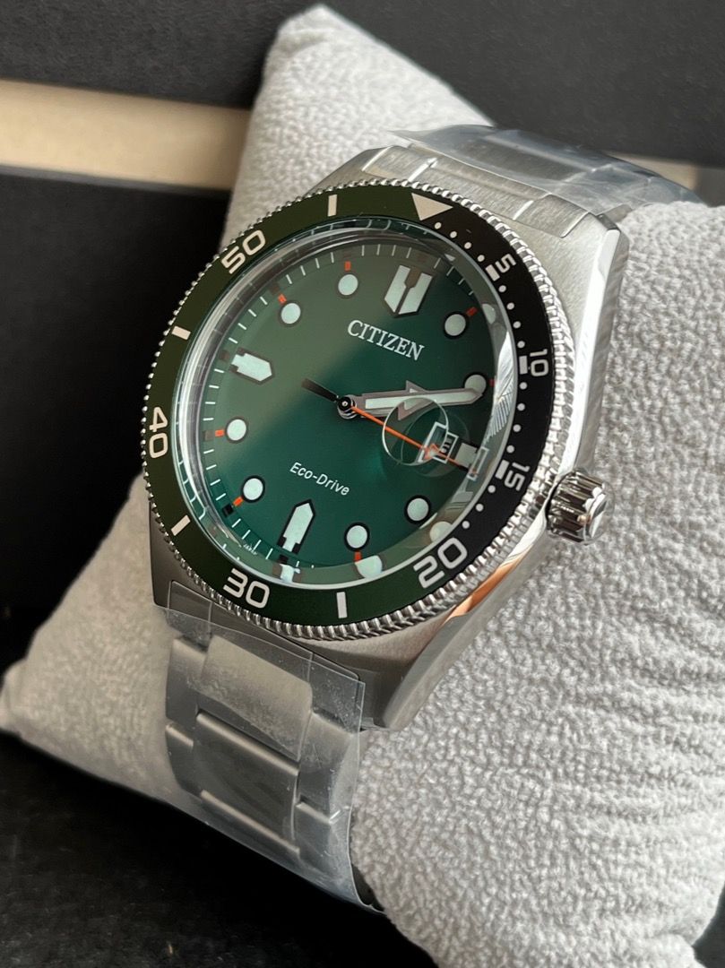 BNEW AUTHENTIC! Citizen Watch Eco-Drive AW1768-80X Green Date Dial ...