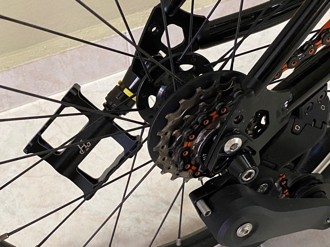 Brompton P line storm grey 4 speed, Sports Equipment, Bicycles & Parts ...