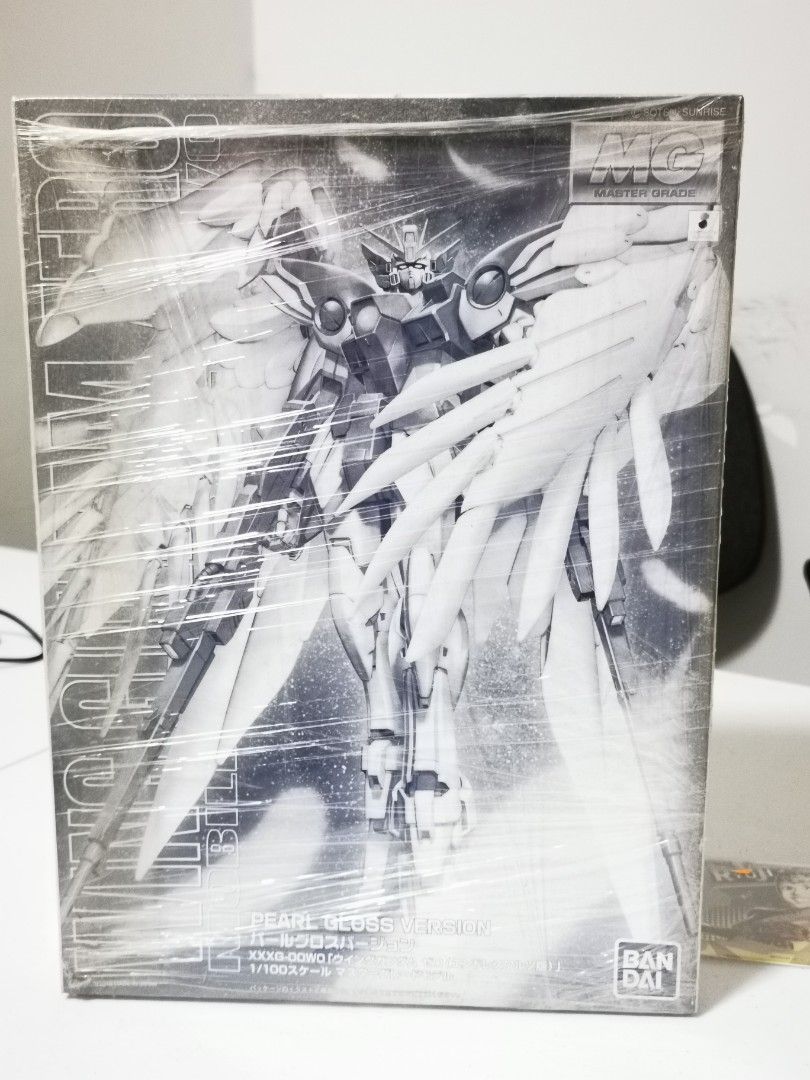Built Master Grade Wing Gundam Zero Pearl Gloss Version 1/100 on Carousell