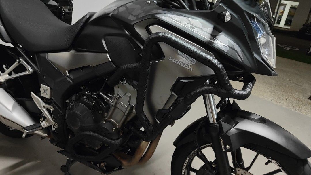 CB400X New Model Crash Bar Wrapping, Motorcycles, Motorcycle ...