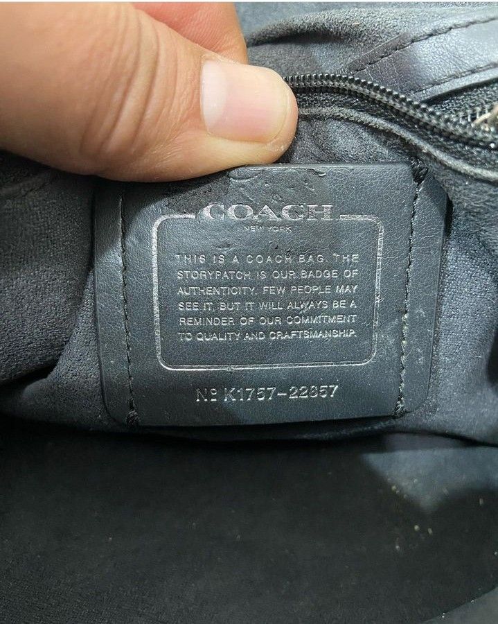 Coach made in Vietnam, Fesyen Wanita, Tas & Dompet di Carousell