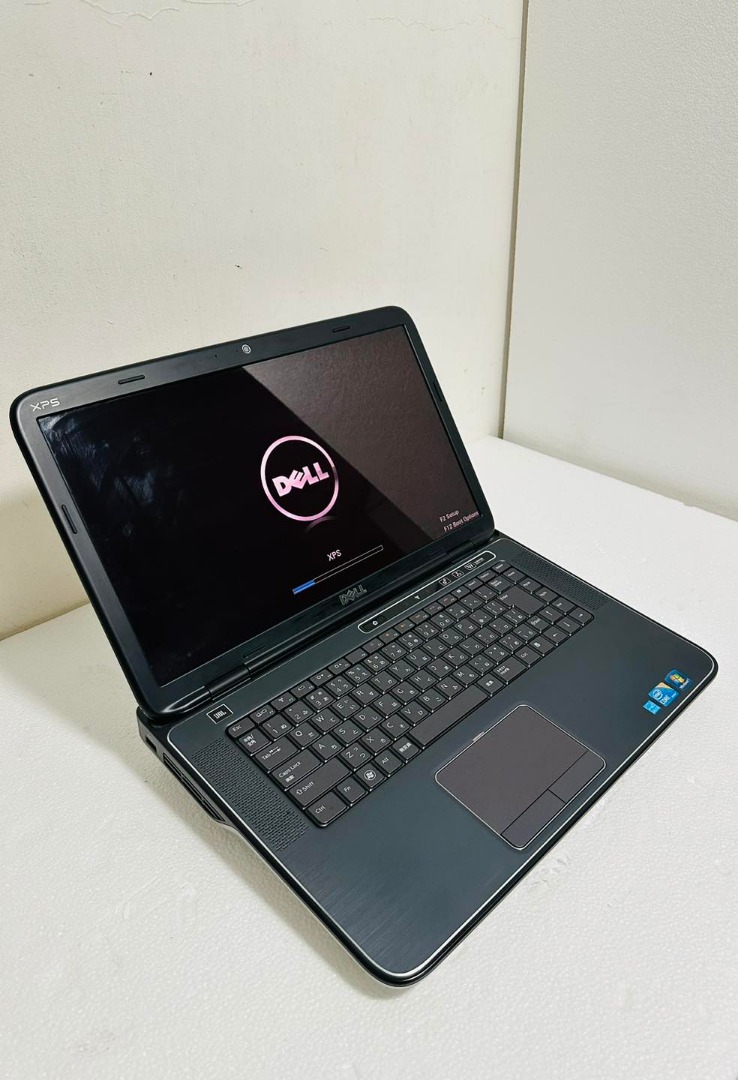 DELL XPS i7 / 8gb RAM / 256gb SSD / 15.6inch / Camera - Ready to use ...