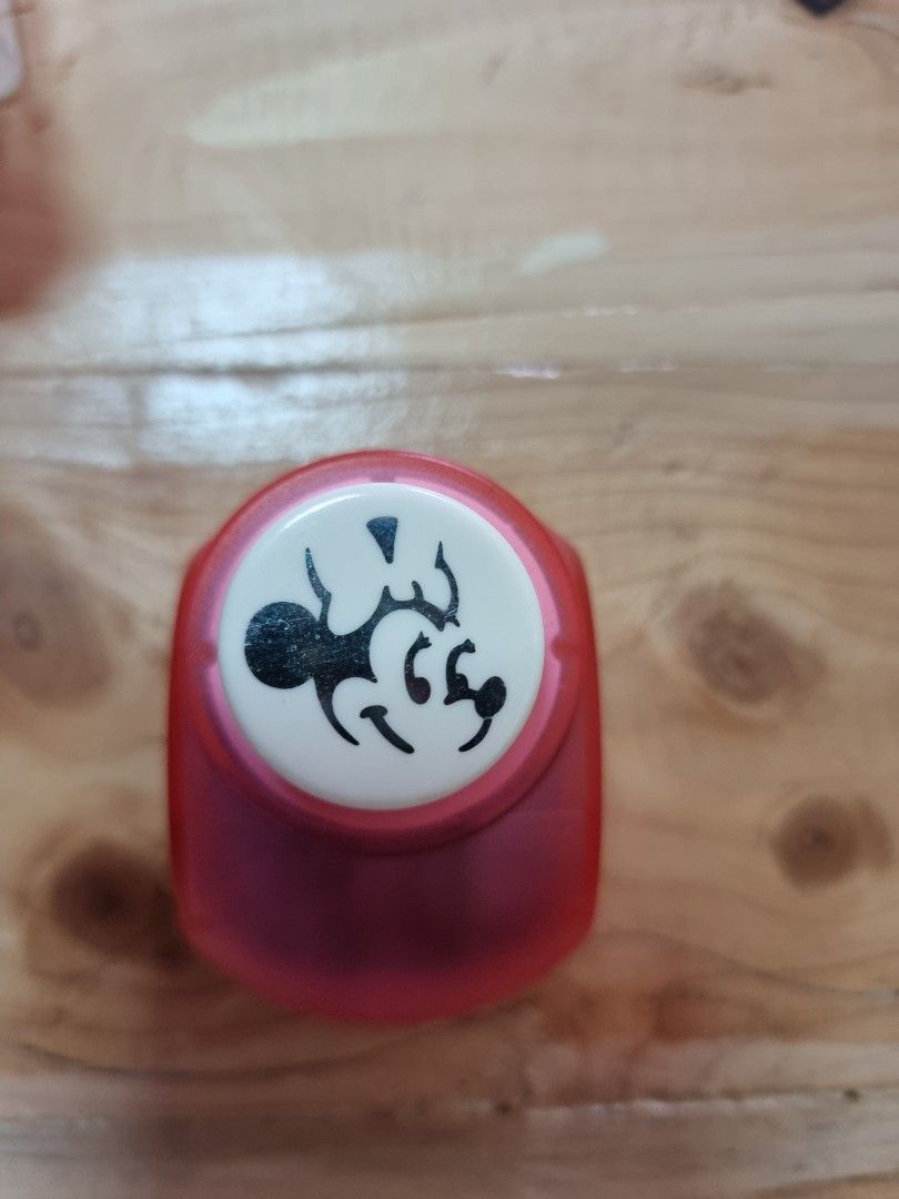 Disney Minnie Mouse Craft Punch on Carousell