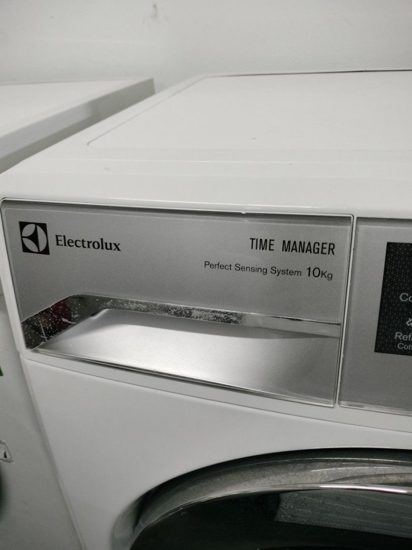 Electrolux 10kg inverter washing machine, TV & Home Appliances, Washing ...
