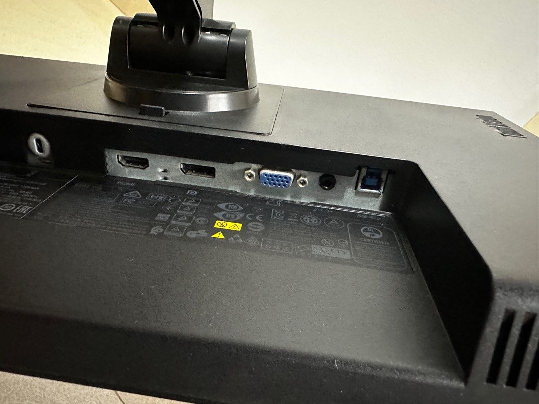 Faulty Lenovo ThinkVision computer monitor spoilt, Computers & Tech ...