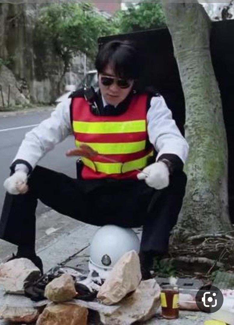 FIGHT BACK TO SCHOOL STATUE (BOOTLEG), Hobbies & Toys, Toys & Games on ...