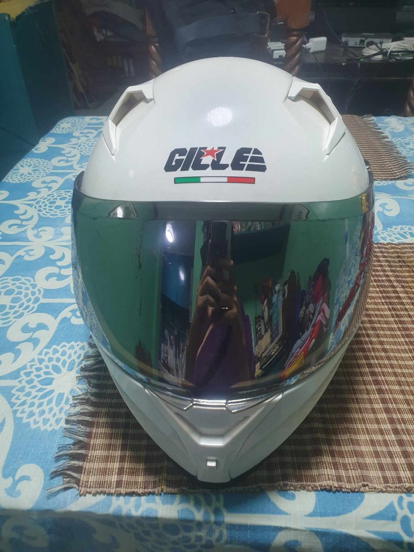 Gille Helmet GTS Series V1 (Pearl White) on Carousell