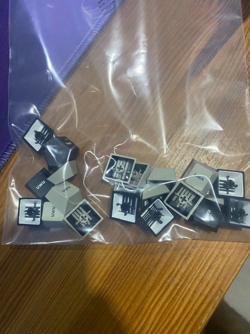 GMK uwu WOB Beige Keycaps, Computers & Tech, Parts & Accessories ...