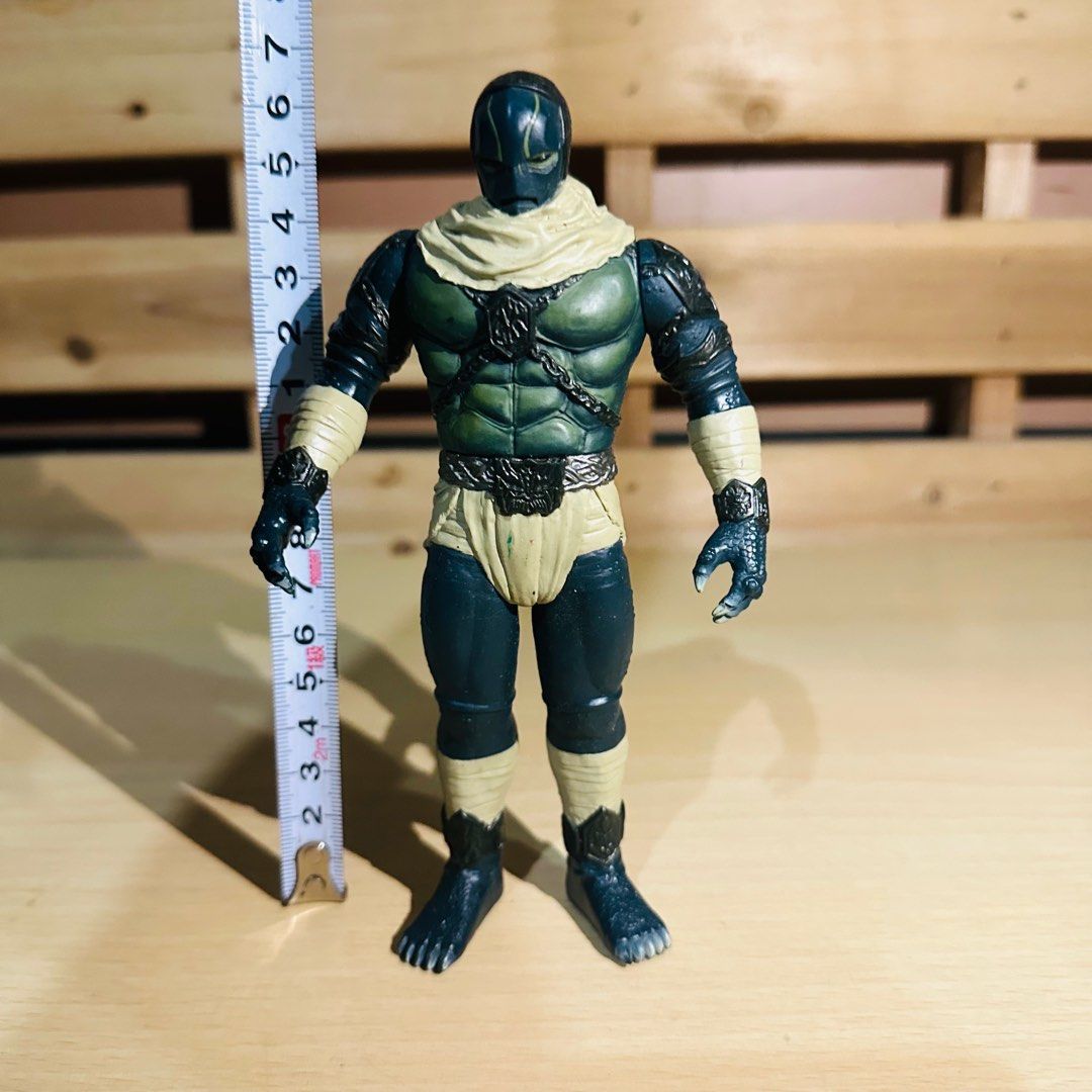 GO GA MEGO RE - KUUGA VILLAIN Mask Kamen Rider Kaijin Series 12 Bandai ...