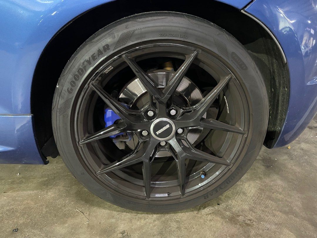 Golf R Rear Brake Caliper, Car Accessories, Tyres & Rims on Carousell
