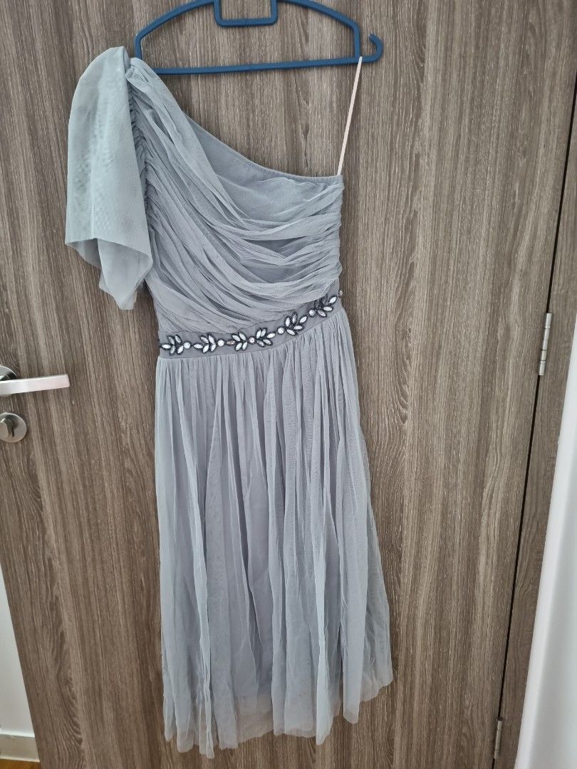 Grey toga gown dress, Women's Fashion, Dresses & Sets, Evening dresses ...