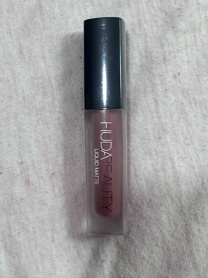 Huda beauty matte long wear liquid lipstick mini, Beauty & Personal ...