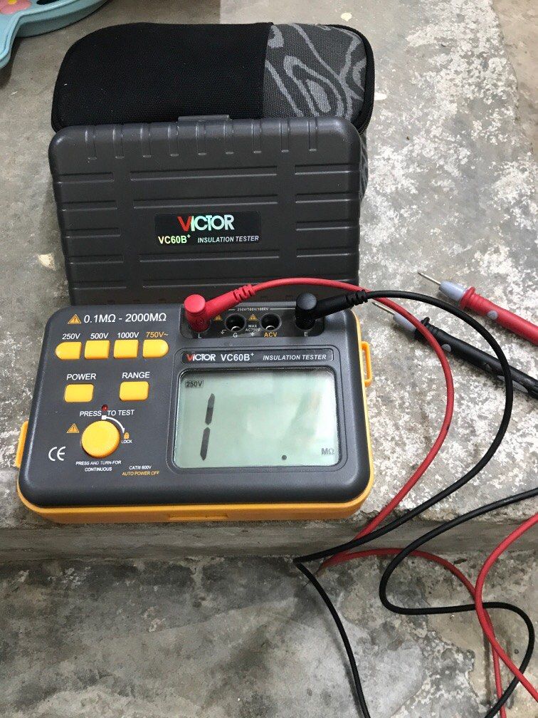 Insulation tester VC60B Victor, Everything Else on Carousell
