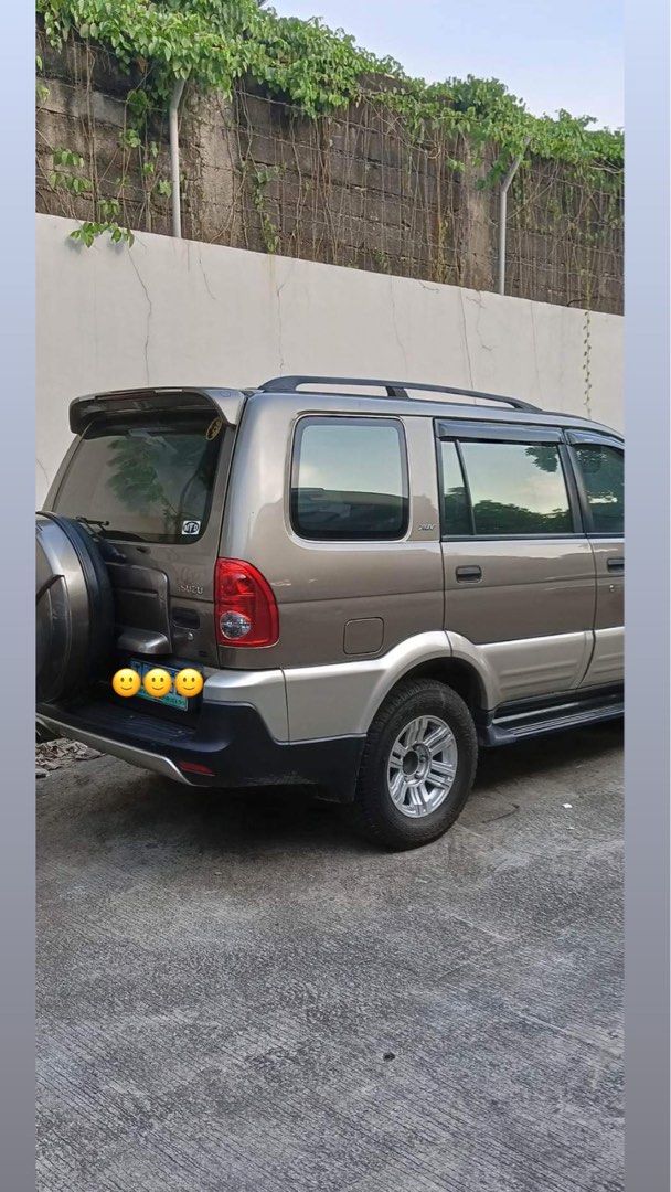 Isuzu Crosswind on Carousell