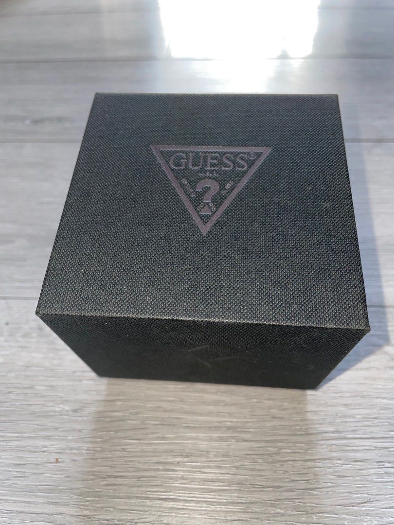 Jam Tangan Guess Original Blue Saphire, Fesyen Pria, Jam Tangan di ...