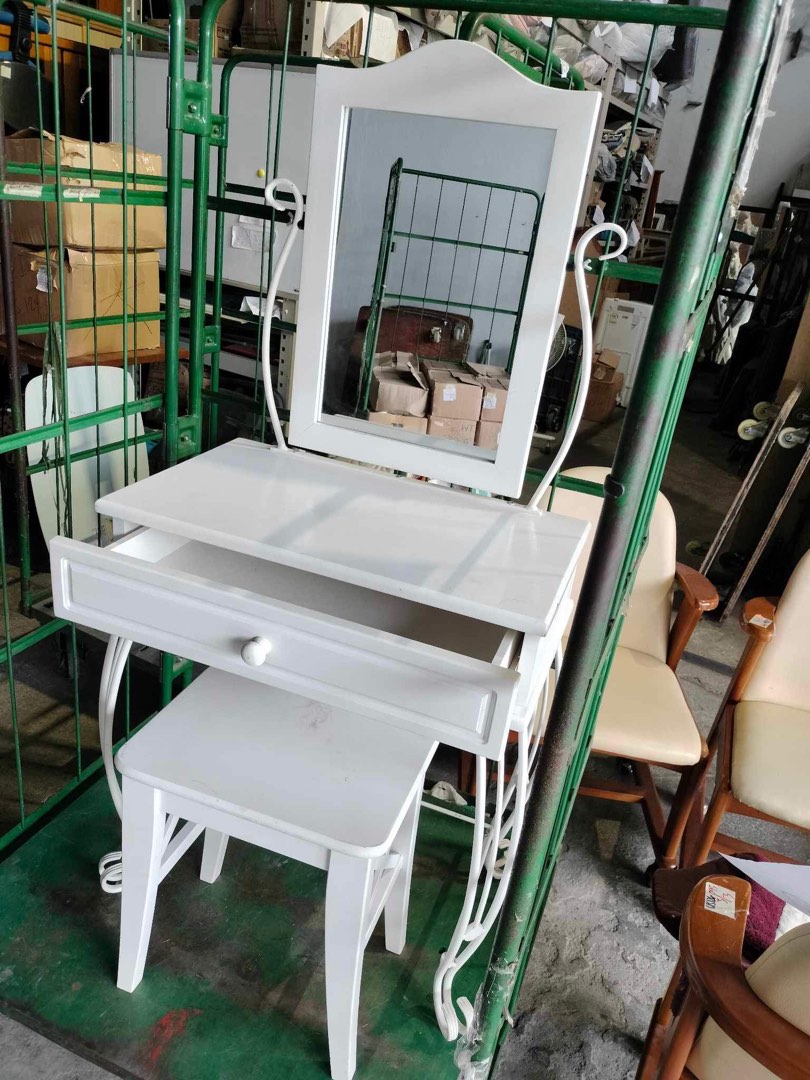 ‼️JAPAN SURPLUS SOLID WOOD WHIT VANITY DRESSER WITH MIRROR IN GOOD ...