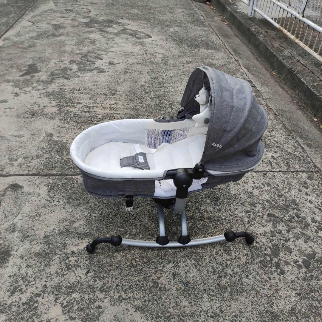 Katoji Rocker Napper Japan, Babies & Kids, Infant Playtime on Carousell
