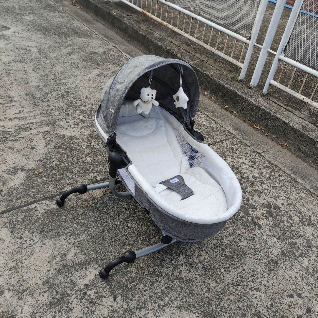 Katoji Rocker Napper Japan, Babies & Kids, Infant Playtime on Carousell