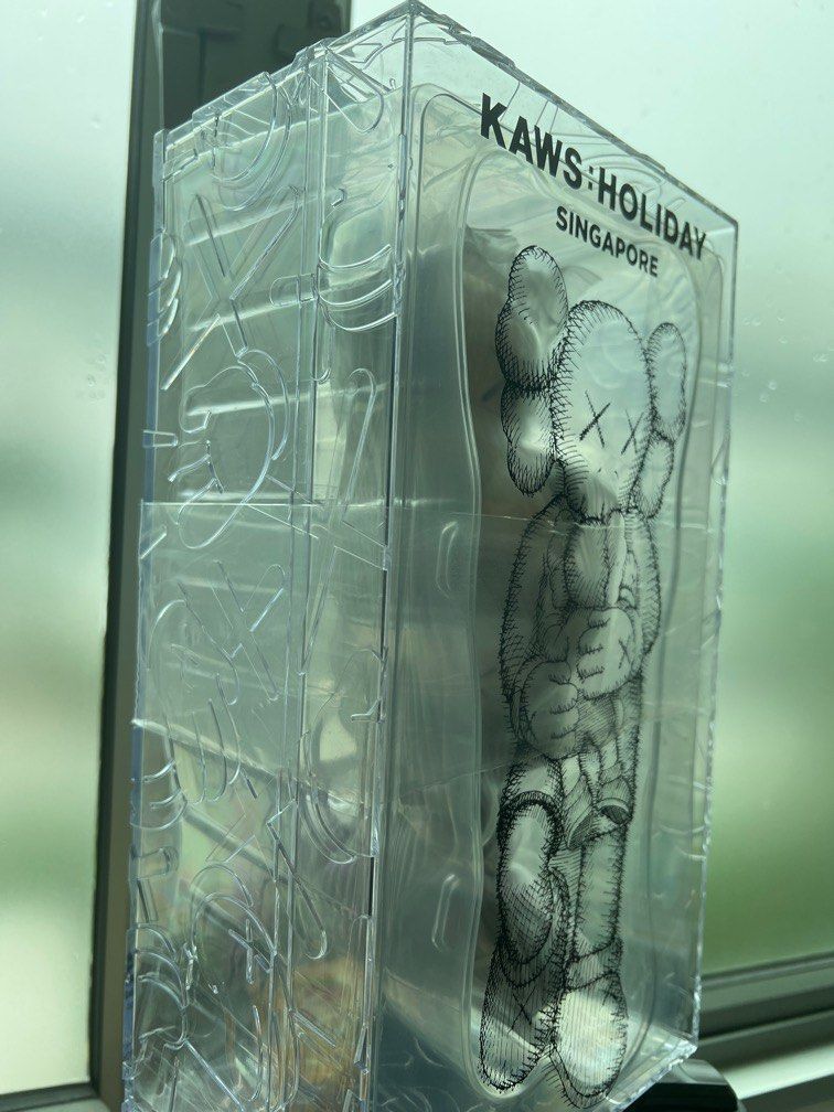 Kaws holiday Singapore ( brown vinyl ), Hobbies & Toys, Memorabilia ...