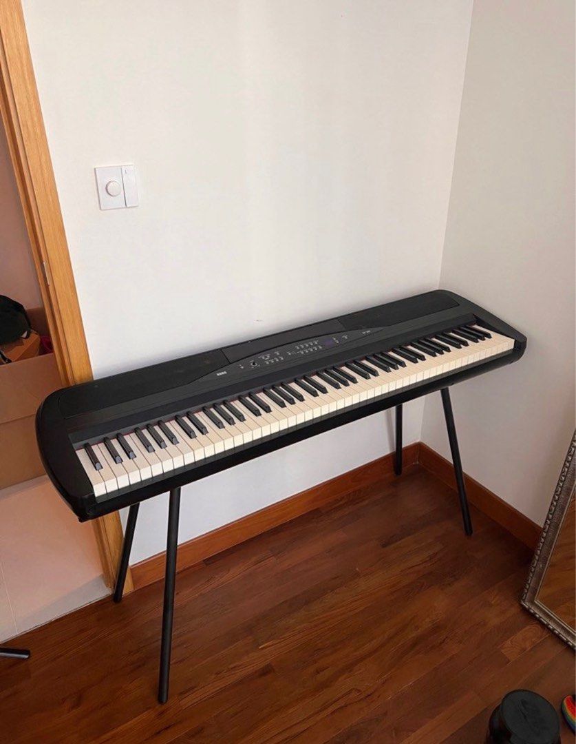 Korg SP-280 Digital Stage Piano, Hobbies & Toys, Music & Media, Musical ...