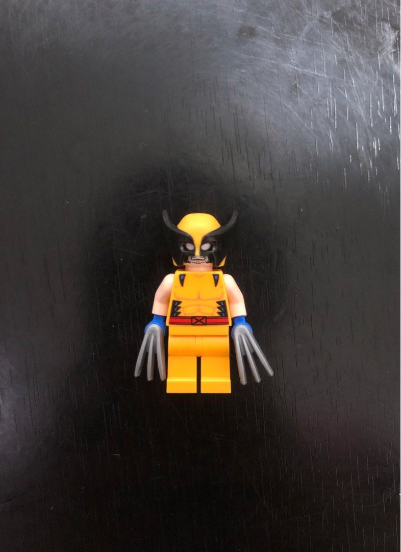 Lego Marvel Wolverine Minifigure (Authentic) on Carousell