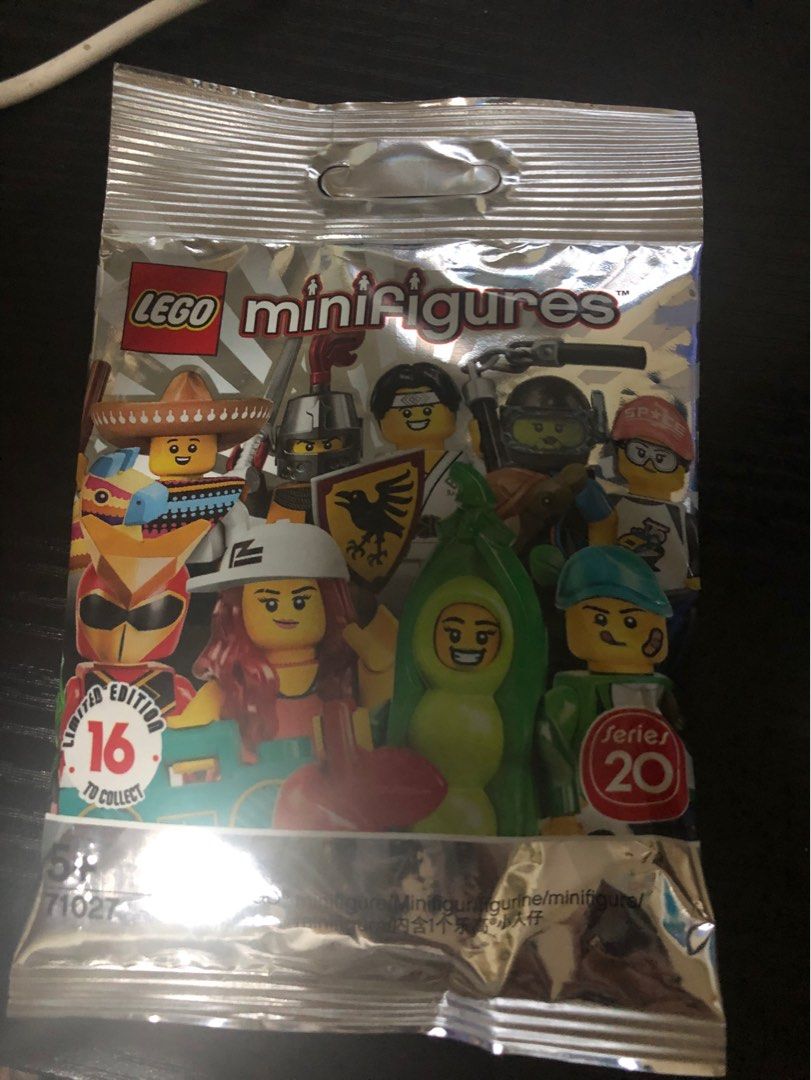 Lego Series 20: Super Warrior ( SEALED ), Hobbies & Toys, Toys & Games ...