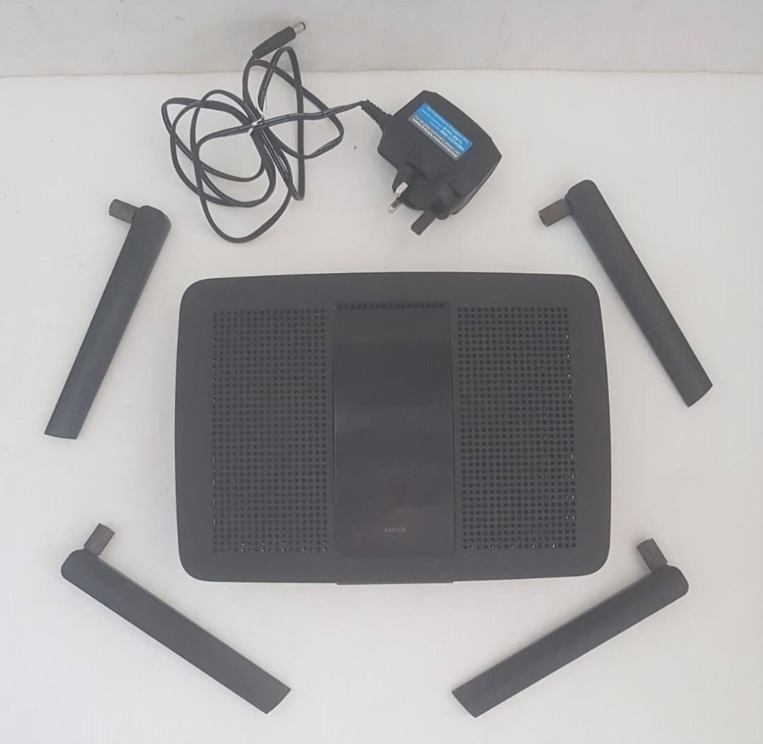 Linksys EA8100 Dual-band Wireless Router, AC2600-class speed rating ...