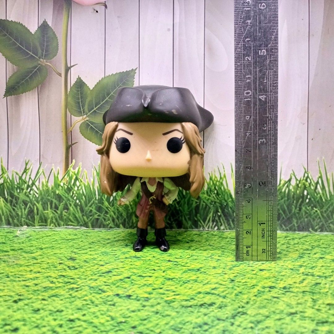 Mainan Funko Pop Disney Pirates Caribbean Elizabeth Swann Original ...