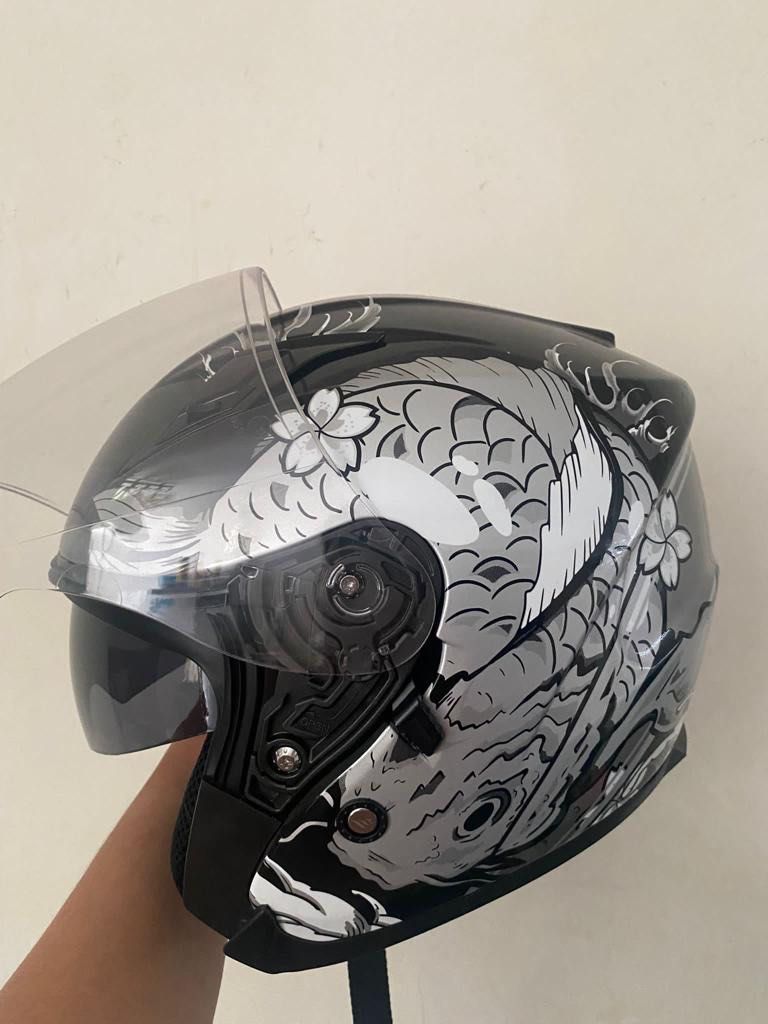 MT Helmet Dragon Koi, Motorcycles, Motorcycle Apparel on Carousell