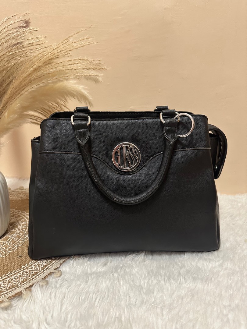 Original Guess Handbag, Women's Fashion, Bags & Wallets, Shoulder Bags ...