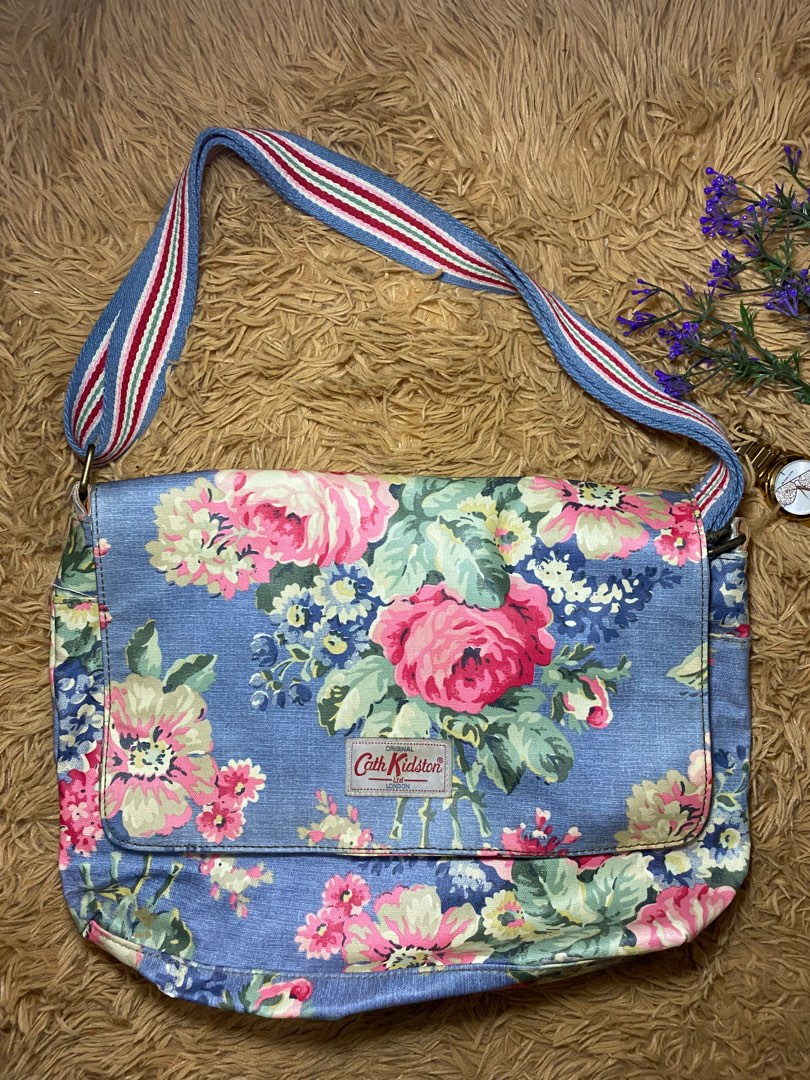 ORIGINAL Kath Kidston Sling Bag on Carousell