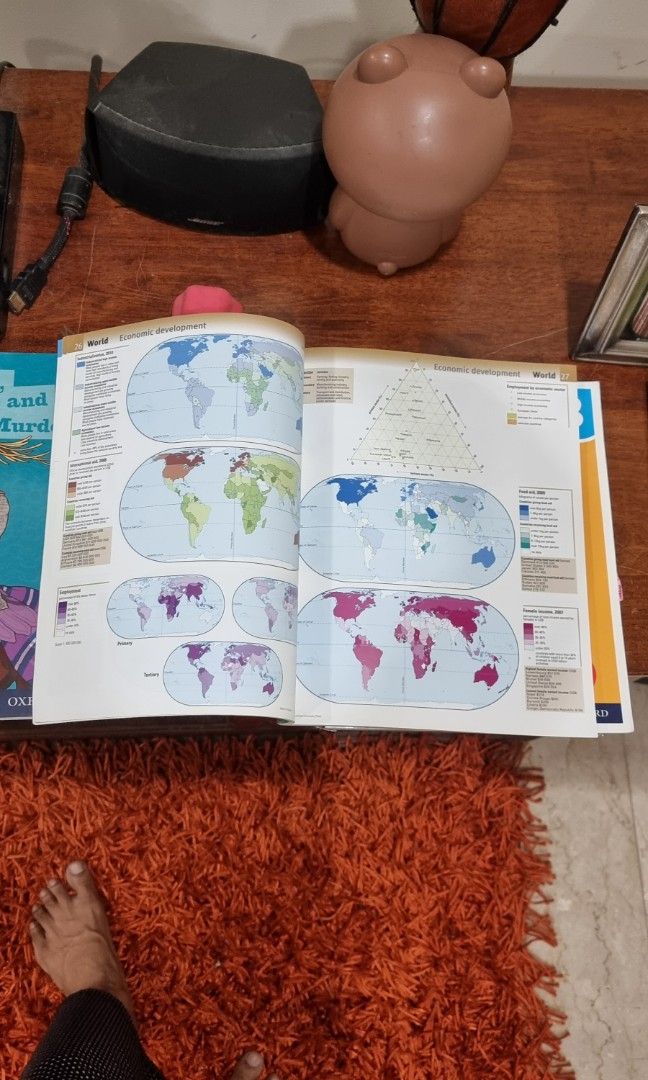 Oxford International Students Atlas, Hobbies & Toys, Books & Magazines ...