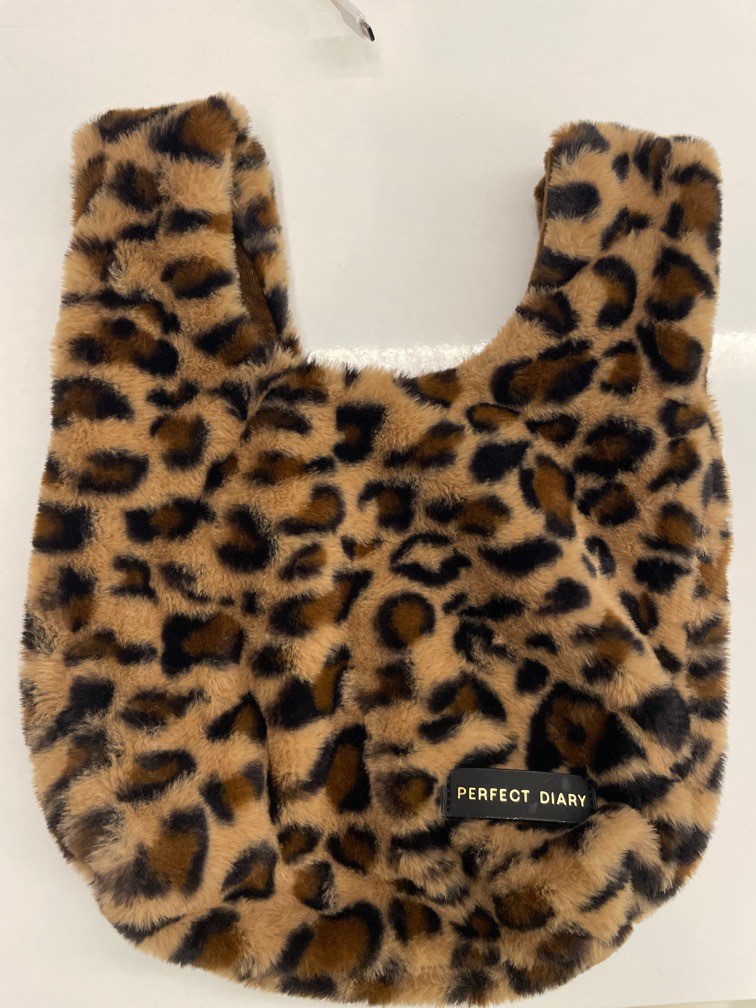 Perfect dairy leopard print fuzzy bag, Women's Fashion, Bags & Wallets ...