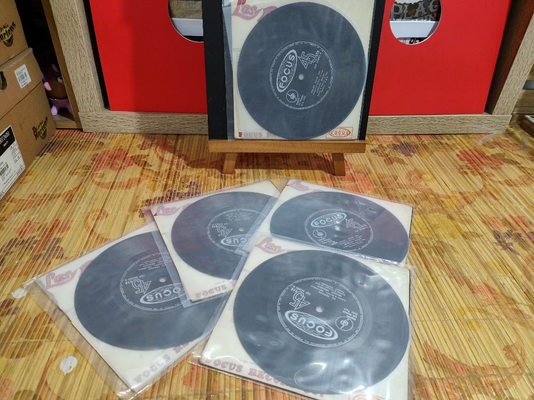 PIRING HITAM / VINYL / EP Les Remaja " M said & Maimunah i ", Hobbies ...