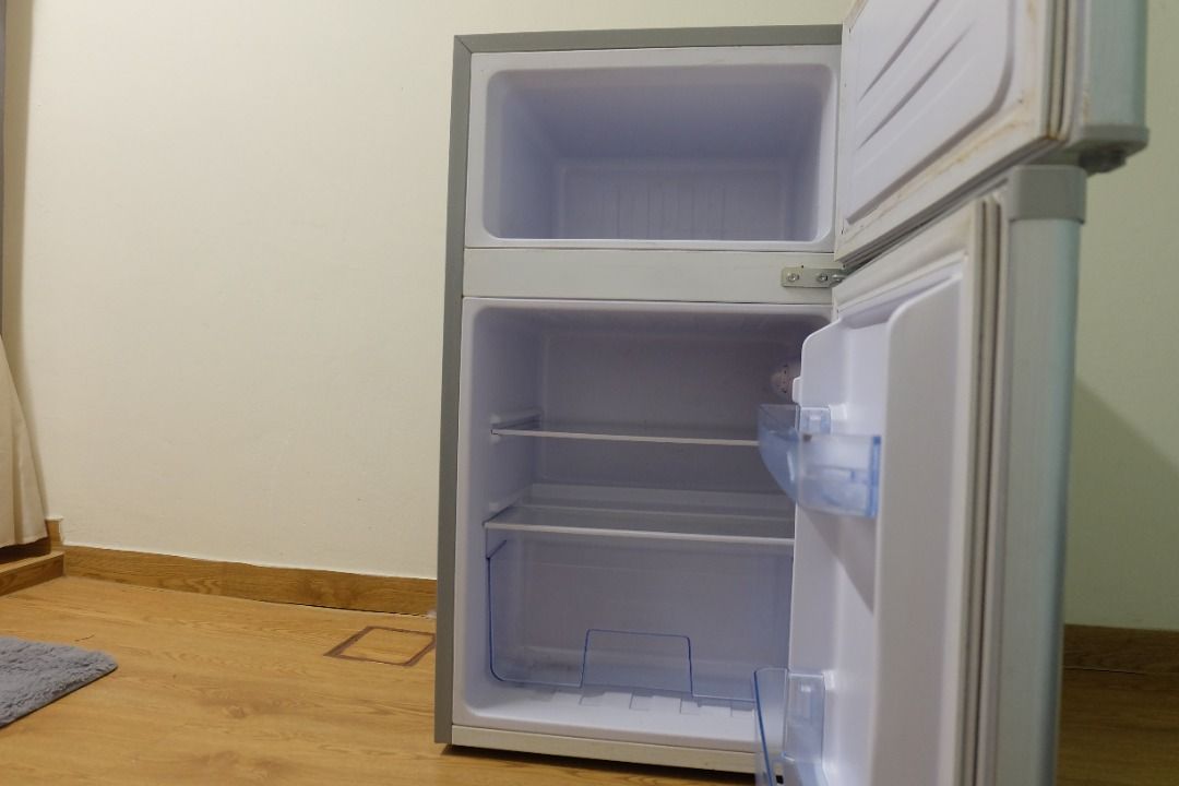 POWERPAC 71L 2 DOOR MINI BAR FRIDGE, TV & Home Appliances, Kitchen ...