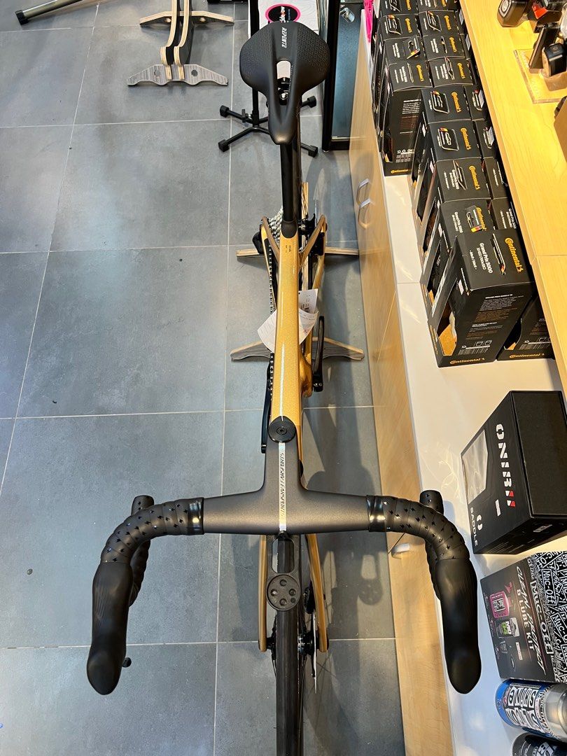 [RIS] Cervelo Soloist Gold Dust Size 48 Full Internal Routing, Sports ...