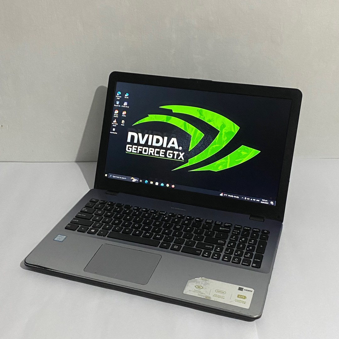 Rush! Asus Gaming i7 8th GEN 16GB RAM DDR4 256GB SSD 2GB Nvidia ...