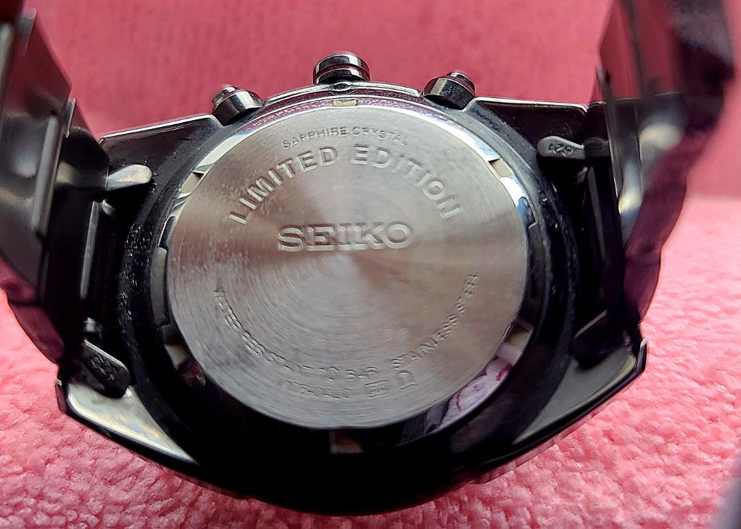 Seiko V175-0ALO, Men's Fashion, Watches & Accessories, Watches on Carousell