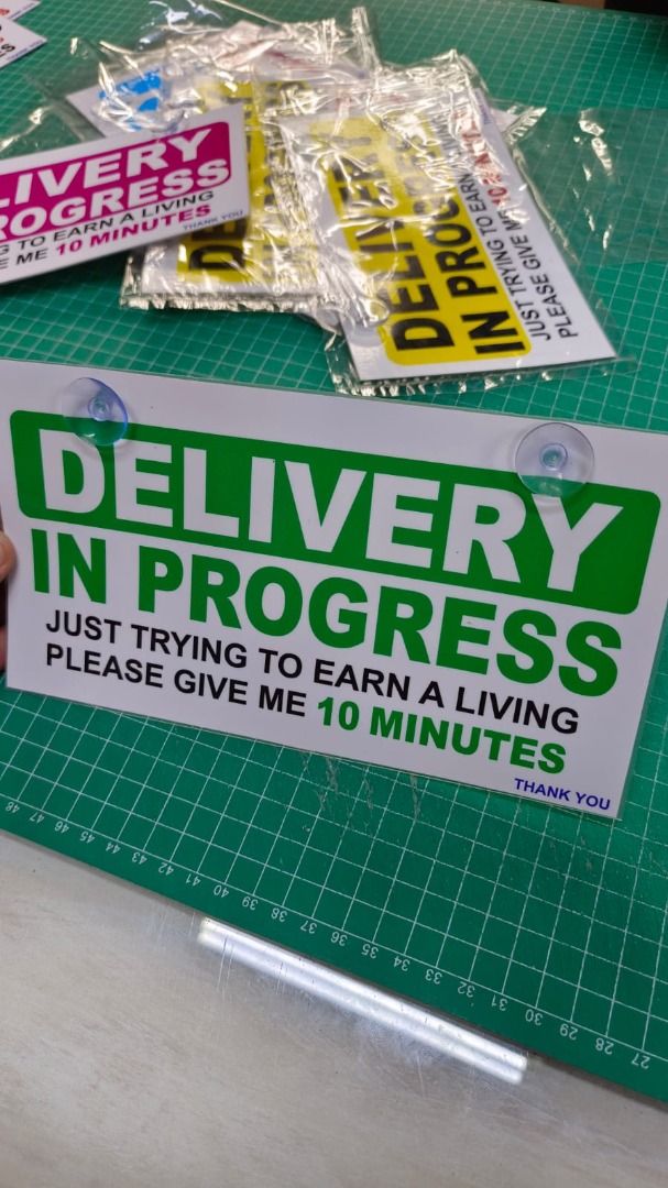 [SG SELLER] Delivery In Progress Car Sign 22cm x 12cm with suction ...