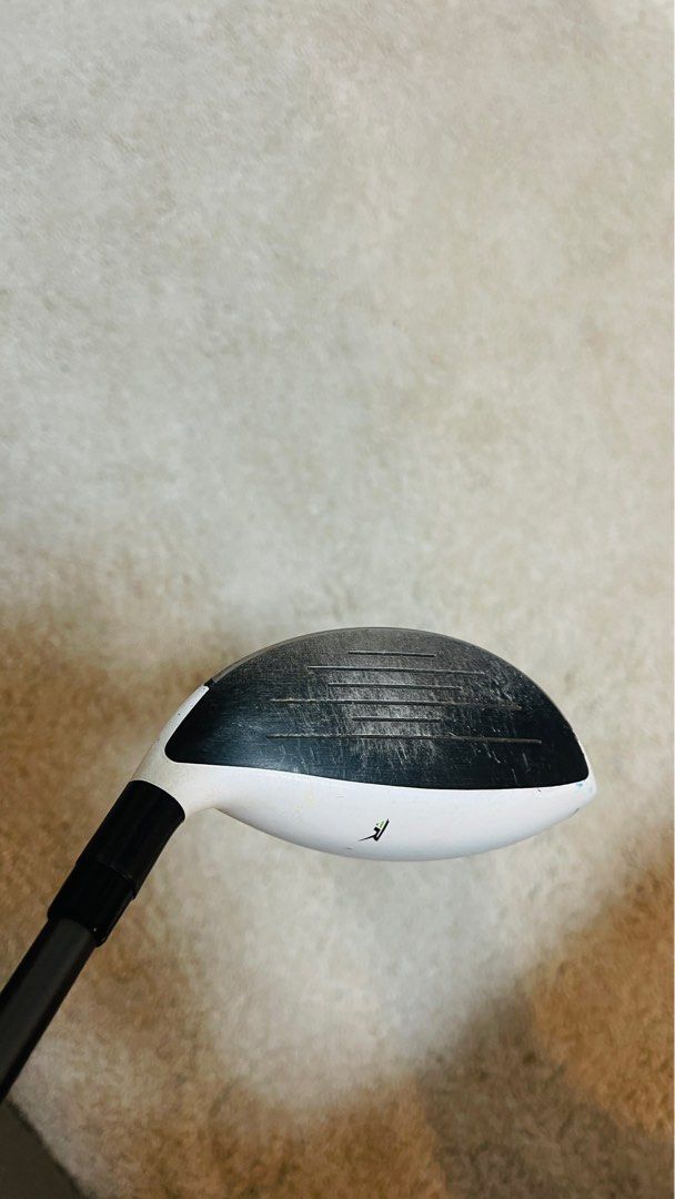 Taylormade 4 Hybrid 22 degree, Sports Equipment, Sports & Games, Golf ...