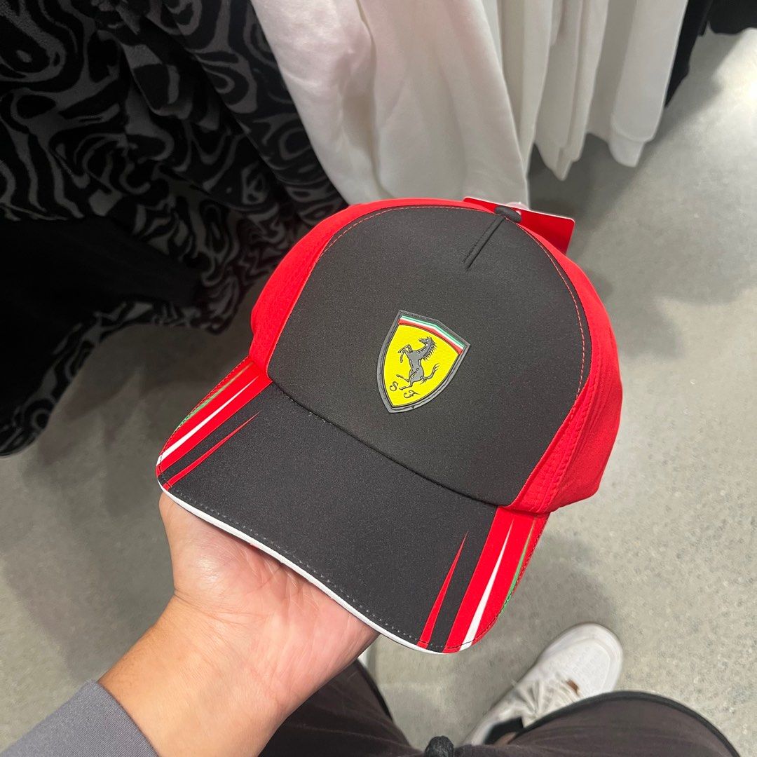 Topi Puma Ferarri Scuderia F1 2023 Original Merah Red Charles Leclerc ...