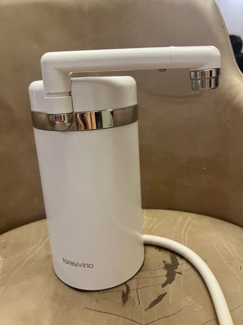 Torayvino countertop water filter with issues on Carousell