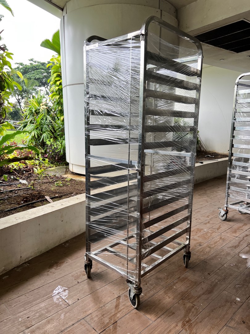 Tray Return Rack, Furniture & Home Living, Outdoor Furniture on Carousell