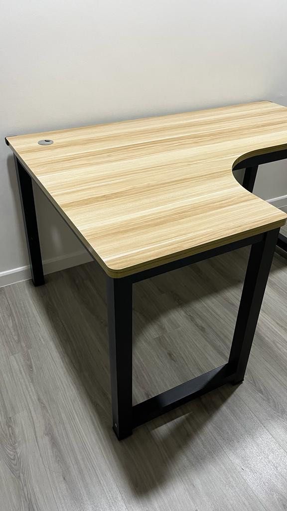 UMD L-shaped Study Table, Furniture & Home Living, Furniture, Tables ...