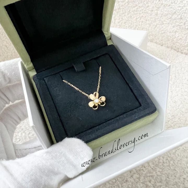 Van Cleef & Arpels VCA Mini Model Frivole Pendant Necklace with 1 ...