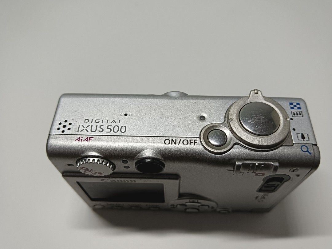 ViNTAGE CAMERA IXUS 500, Photography, Cameras on Carousell