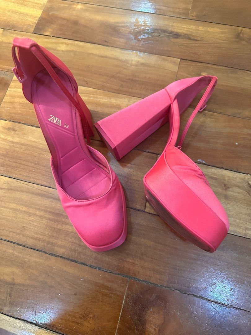 Zara Barbie Platform Heels, Women's Fashion, Footwear, Heels on Carousell