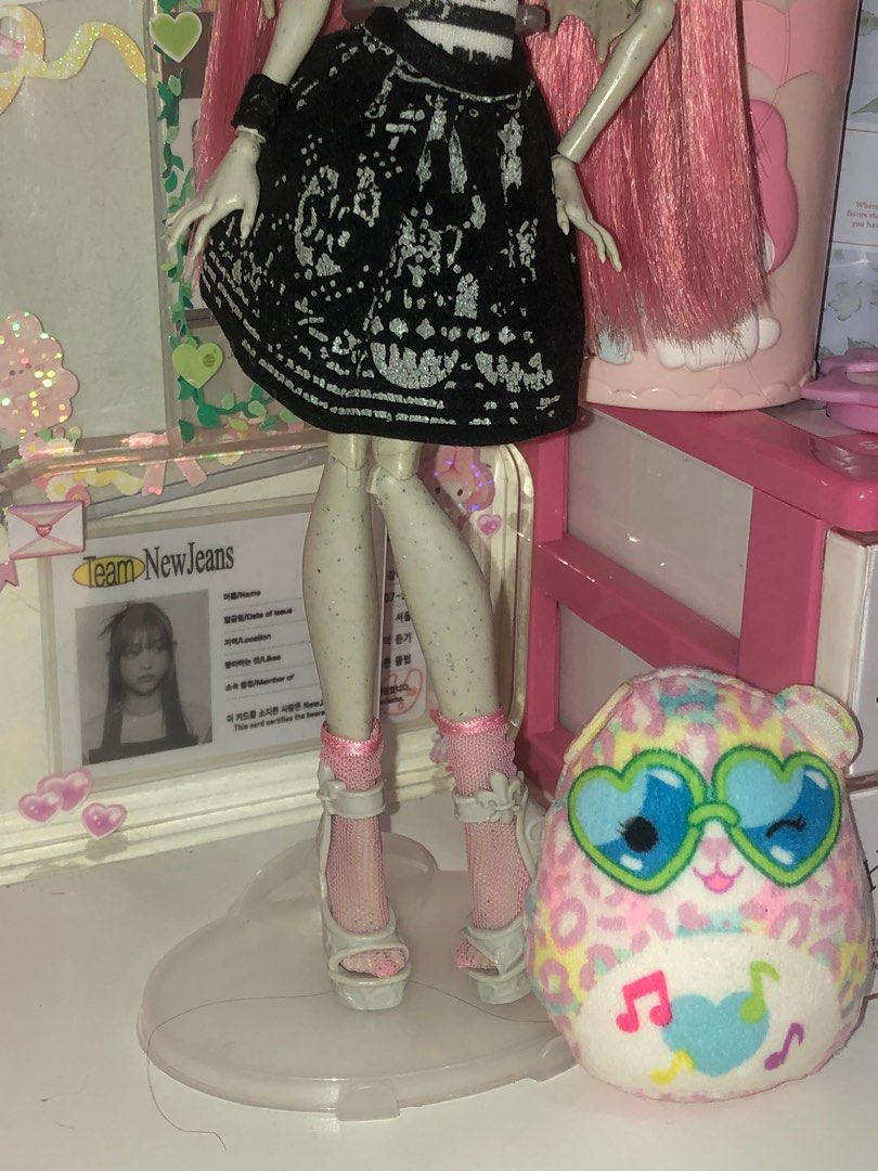 MONSTER HIGH basic/signature rochelle goyle, Hobbies & Toys, Toys ...