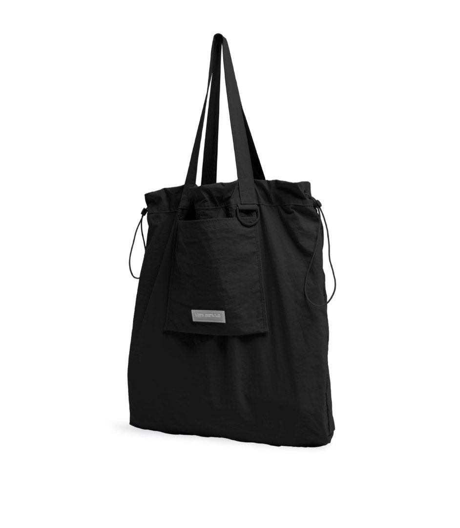 Beyond The Vines Toggle Tote Bag ( Black ), Women's Fashion, Bags ...