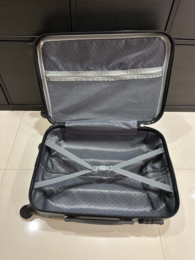 Cabin size Luggage, Hobbies & Toys, Travel, Luggage on Carousell